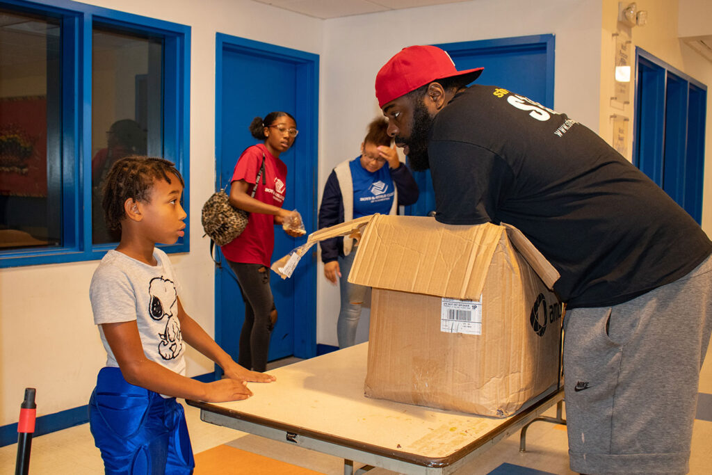 Kids Book Bag Drive – StreeTgame